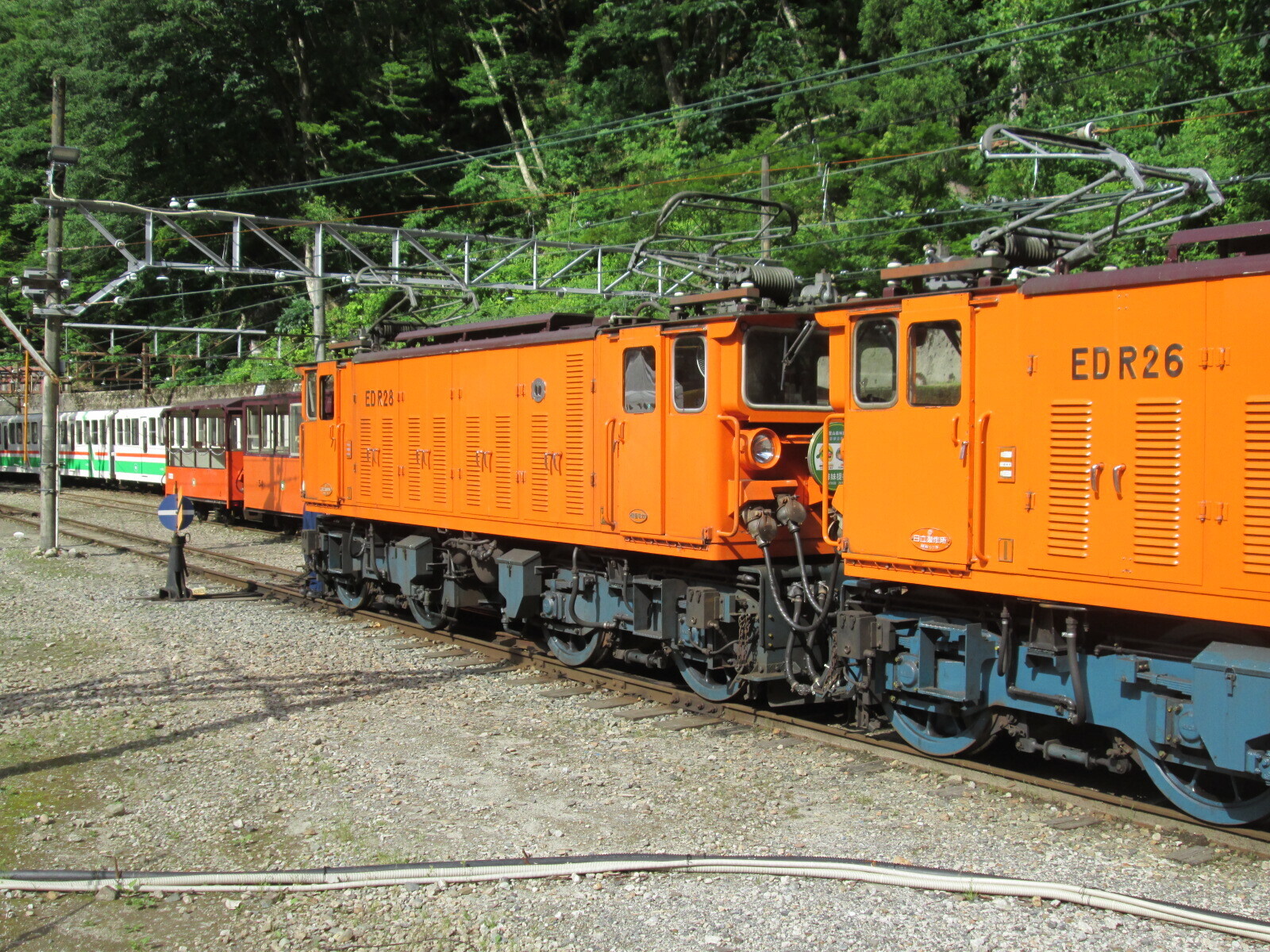 黒部峡谷トロッコ列車: Zauberfloete通信